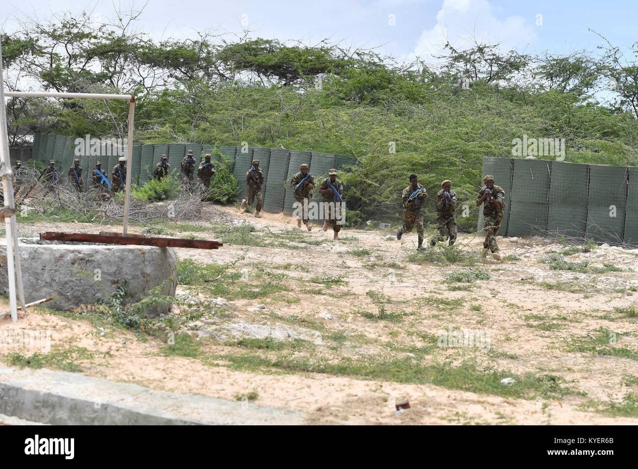 Somali national army sna soldiers hi-res stock photography and images ...