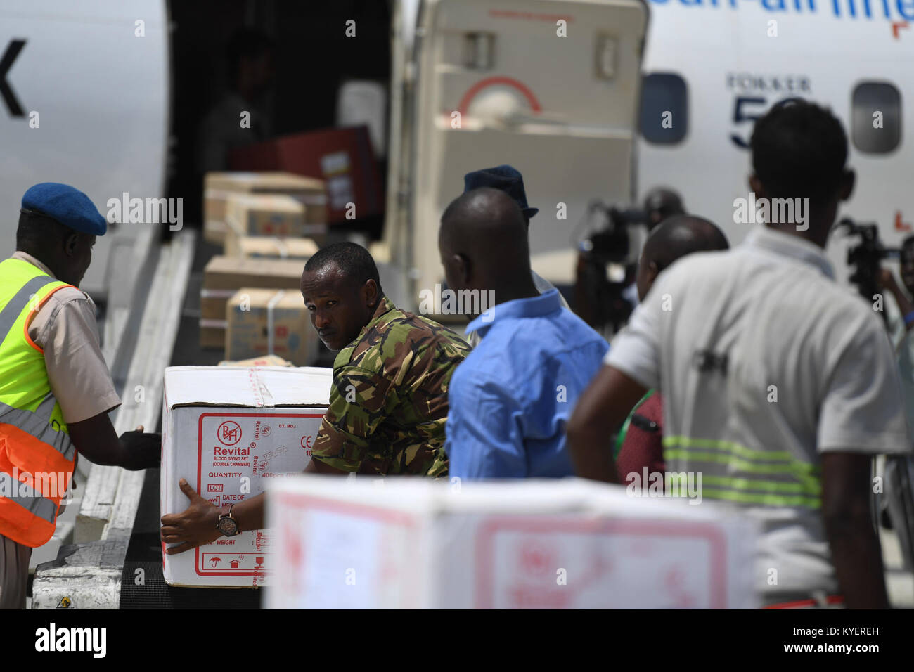 Kenya defence forces hi-res stock photography and images - Alamy
