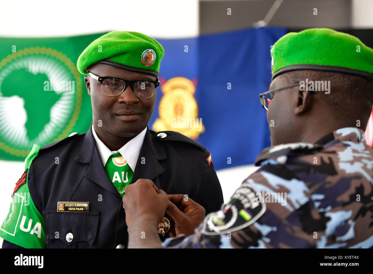 Kenyan police officer hi-res stock photography and images - Alamy