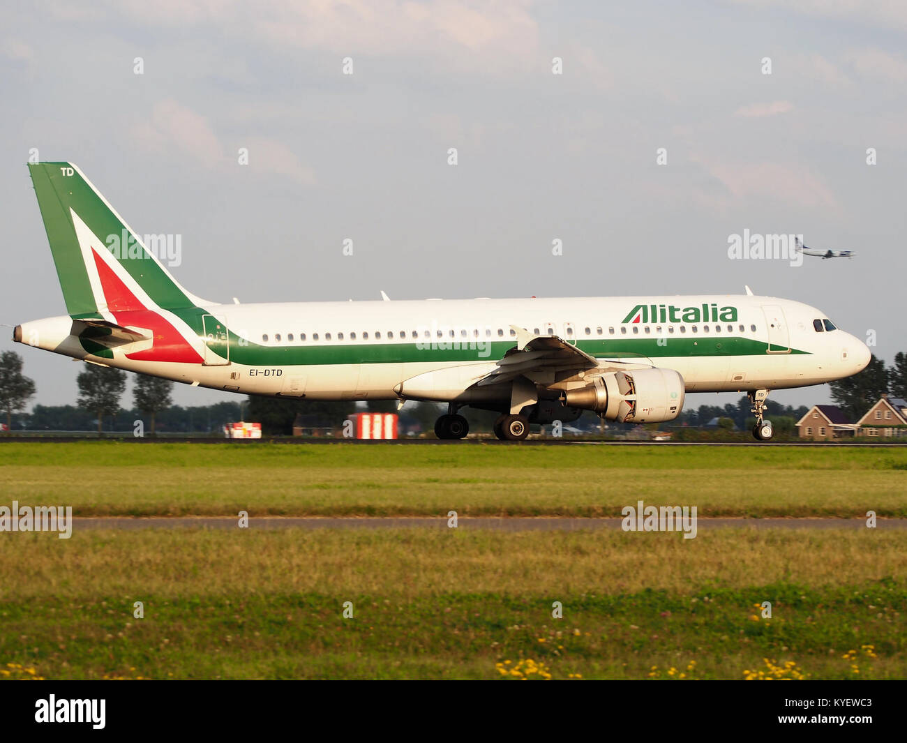 Schiphol ams eham pic3 hi-res stock photography and images - Alamy