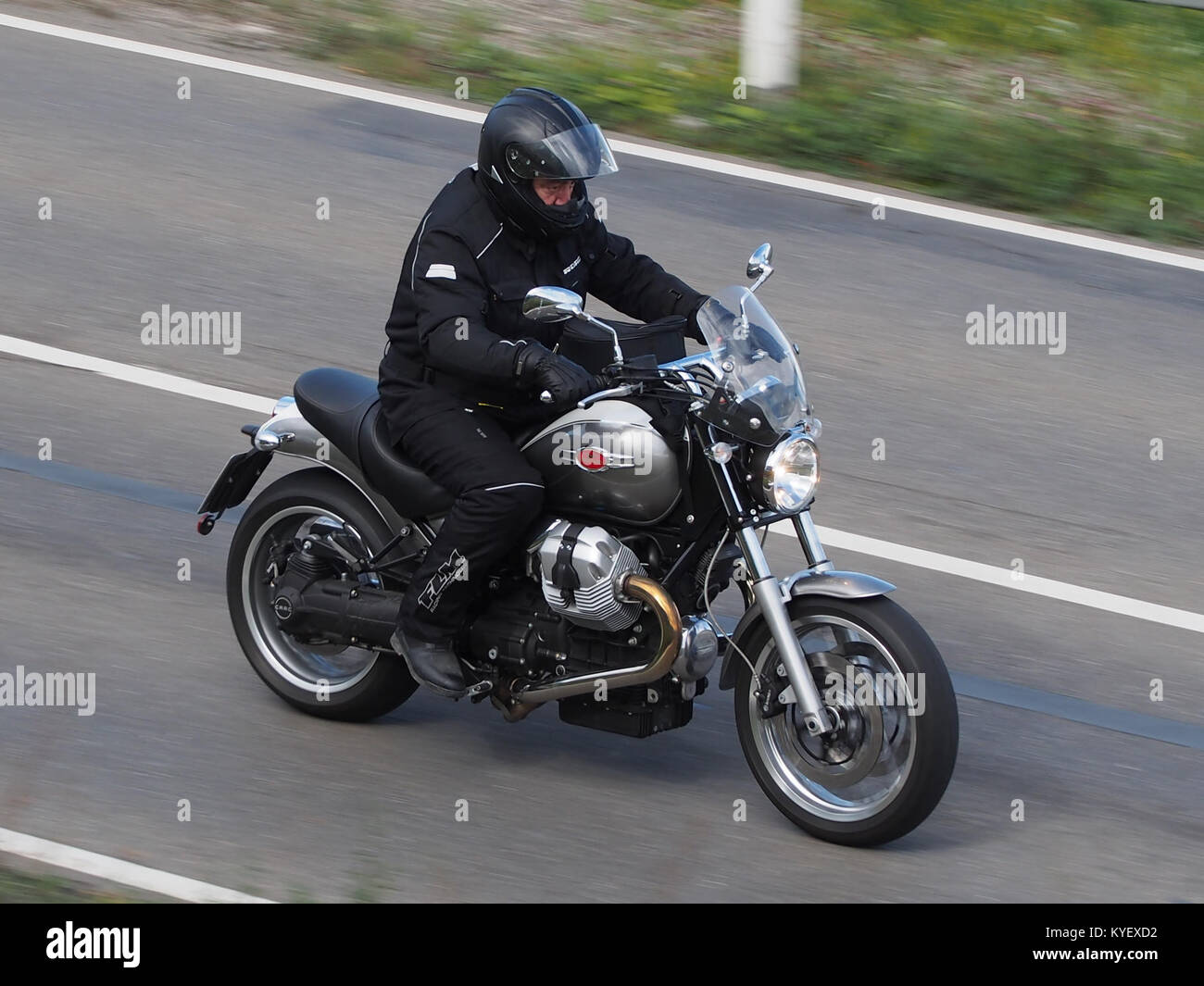 A motorbike showing movement motorbikes hi-res stock photography and ...
