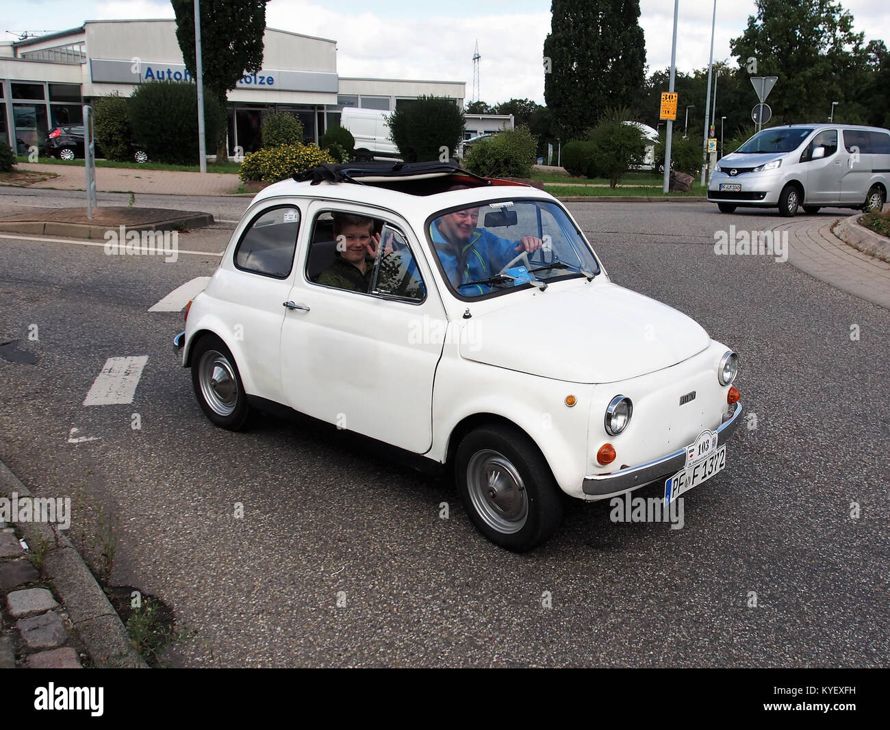 A photograph of a Fiat 500 participating in the 2017 'Rund ums Schloss ...