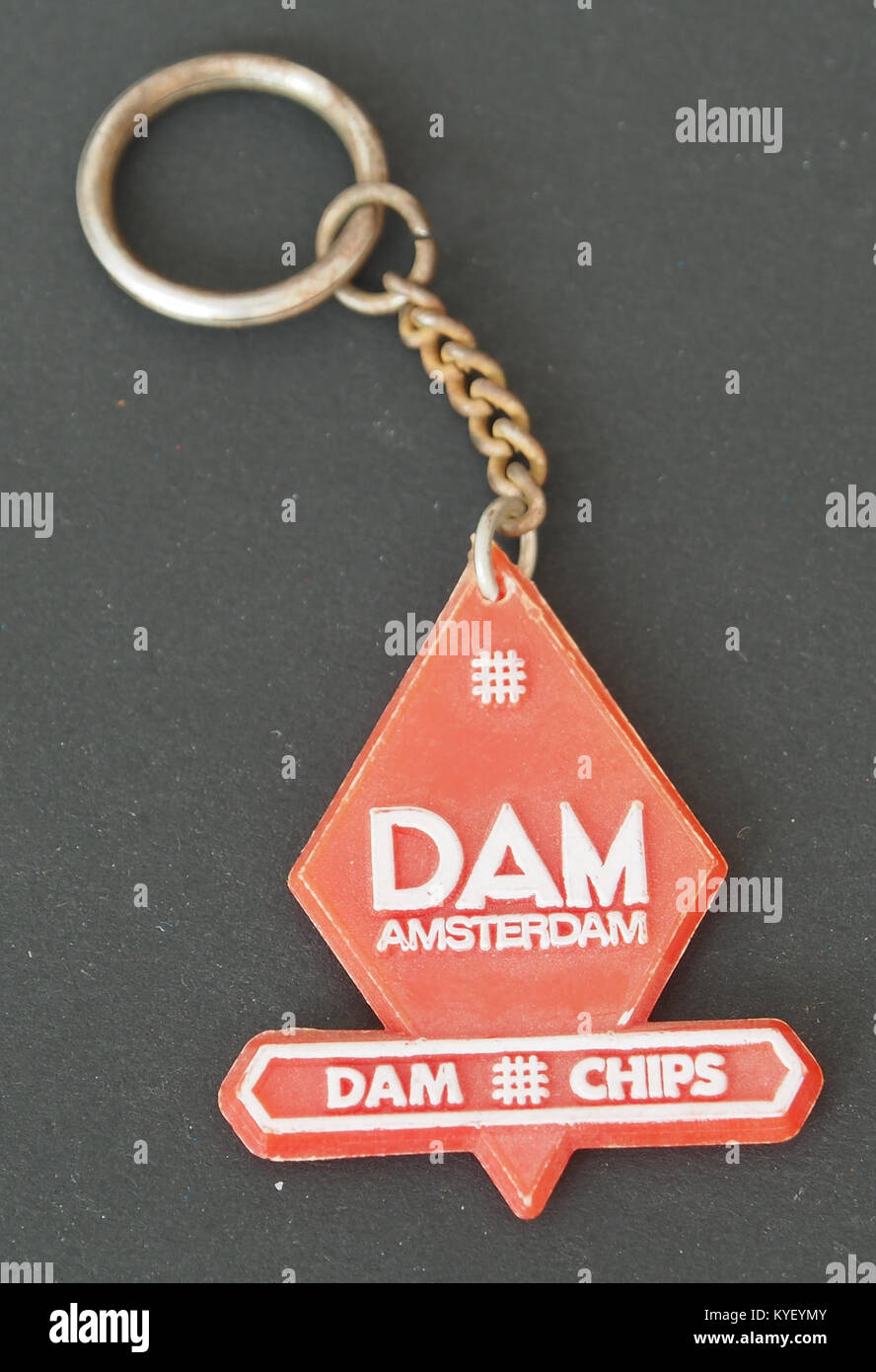 An image of Dam chips used in Sleutelhanger, possibly related to the ...