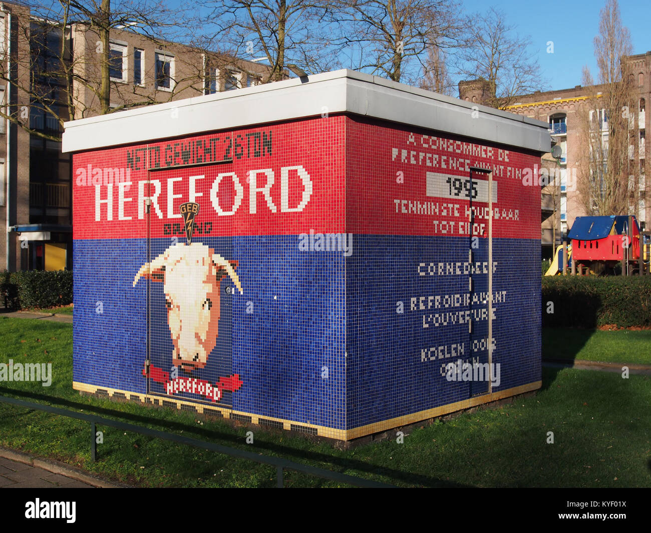 A photograph showing the transformatorhuisje, a small electrical ...