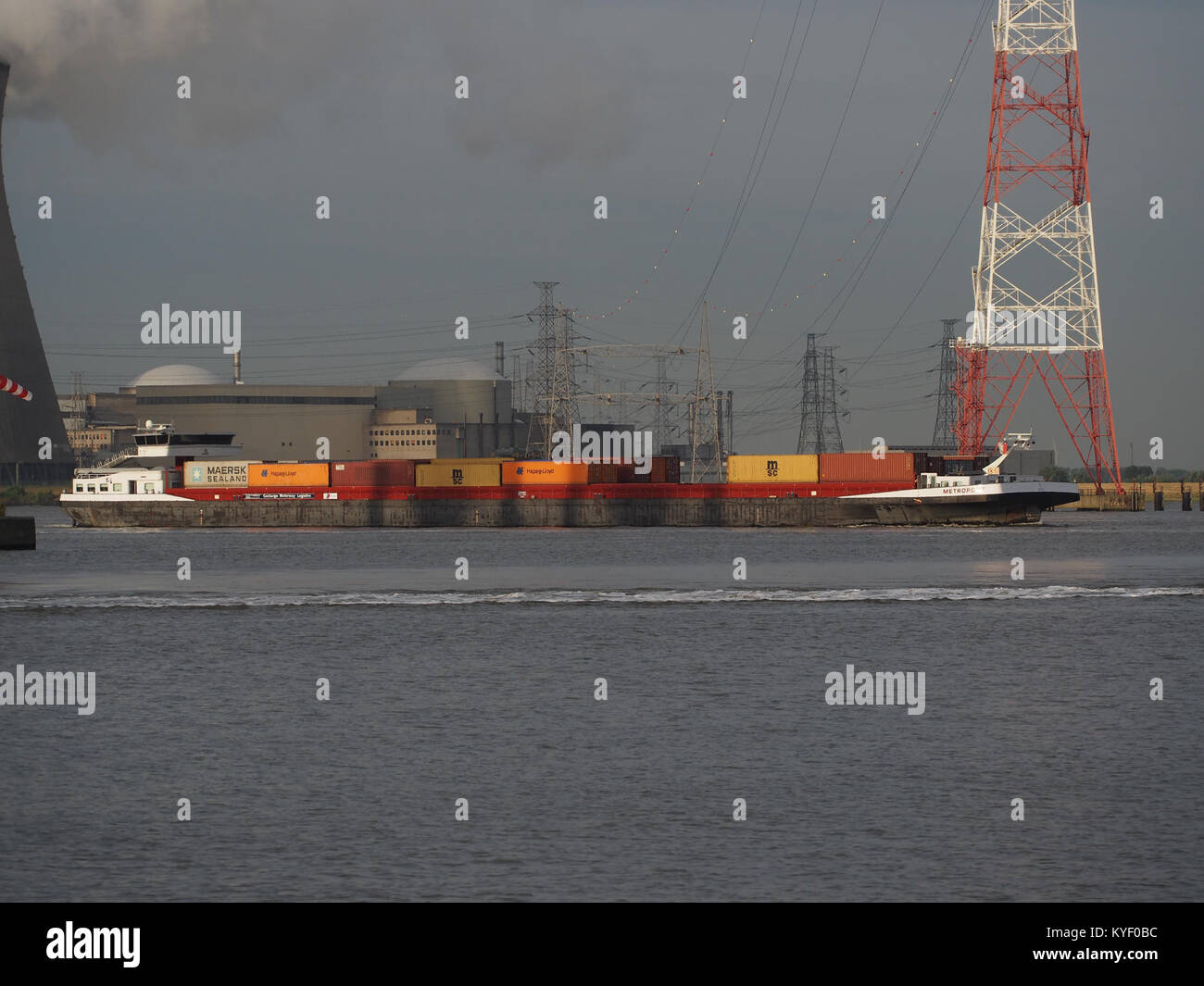 A photograph of the Metropolis, a ship with ENI number 06105155, docked ...