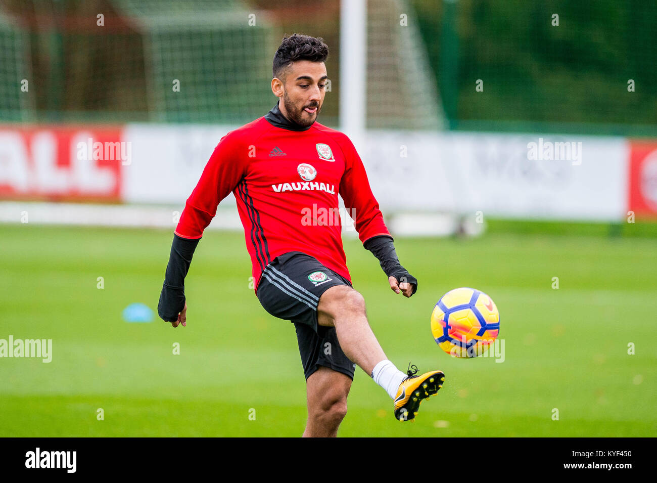 FOA SPORTS PICTURE DESK Monday 06 November 2017 Pictured: Neil Taylor ...