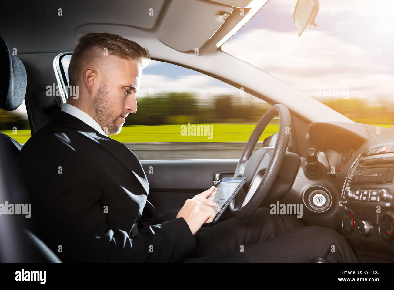 Self driving car hi-res stock photography and images - Alamy