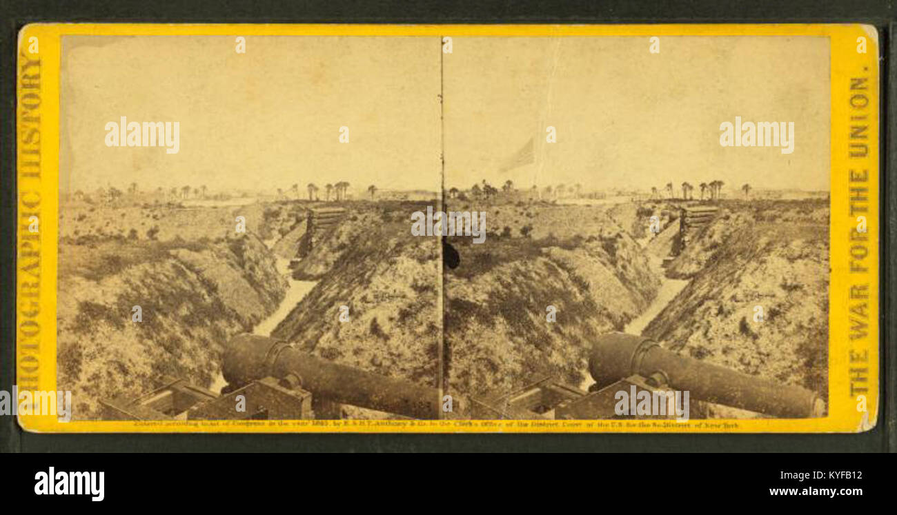 View from the parapet of fort moultrie hi-res stock photography and ...