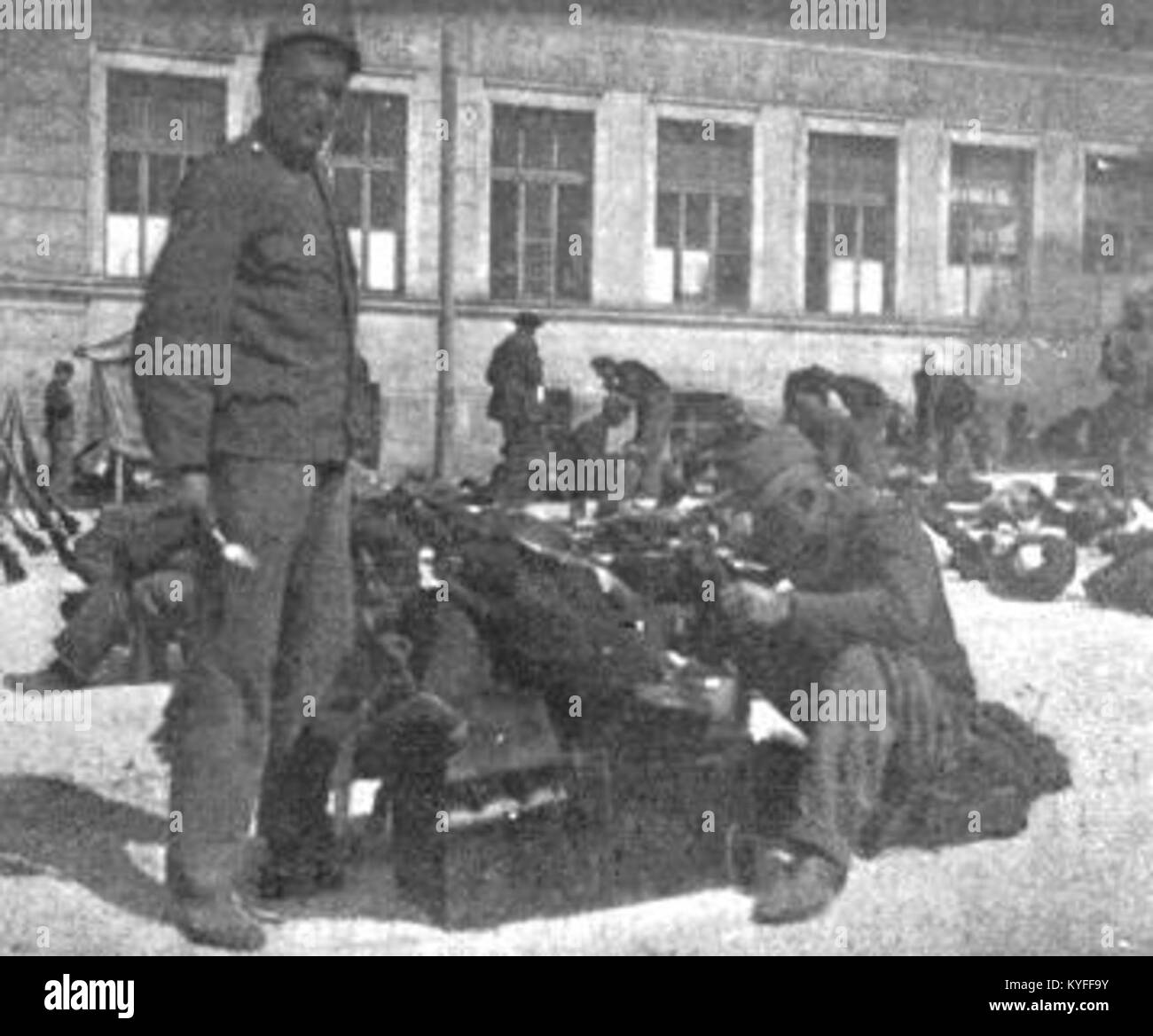 Infantry soldiers from troop Black and White Stock Photos & Images - Alamy