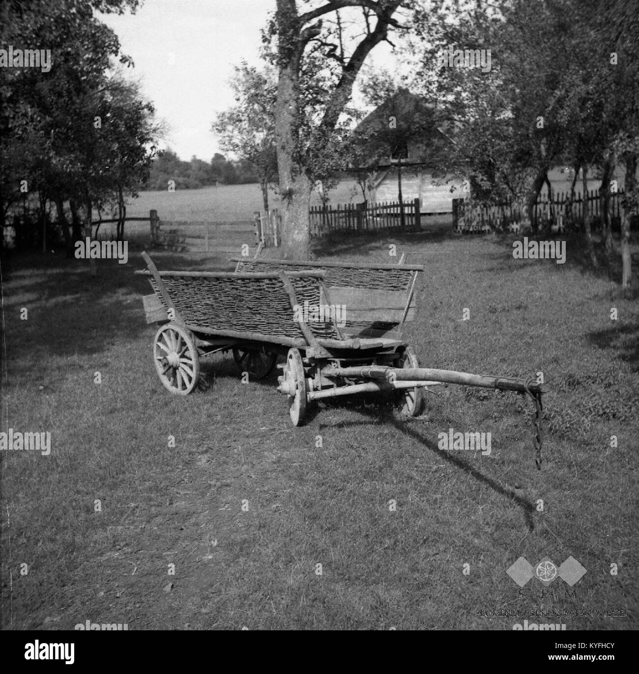 Old horse drawn wooden cart hi-res stock photography and images - Alamy