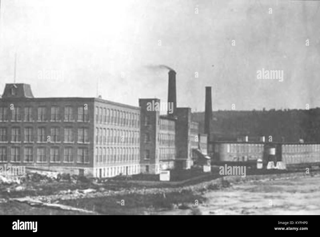 Factories 1900s hi-res stock photography and images - Alamy