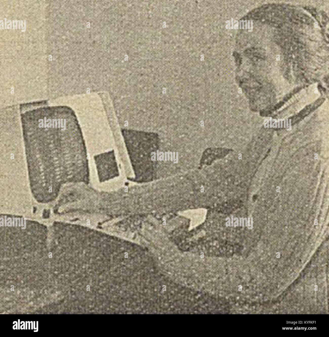 The WANG 2200 is a model of early computing technology. It represents ...