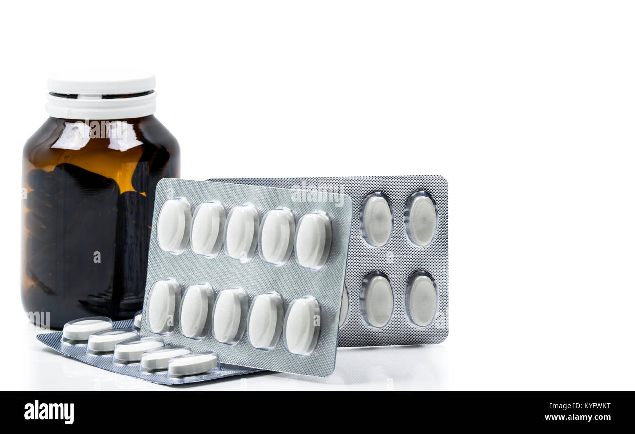 Vitamin supplements label hi-res stock photography and images - Alamy