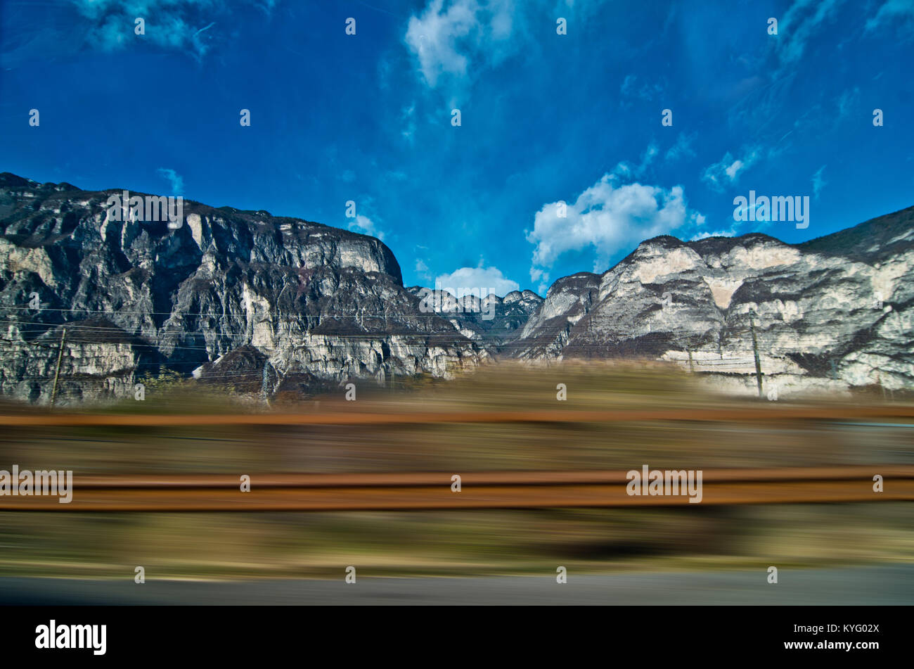 Moving landscape hi-res stock photography and images - Alamy