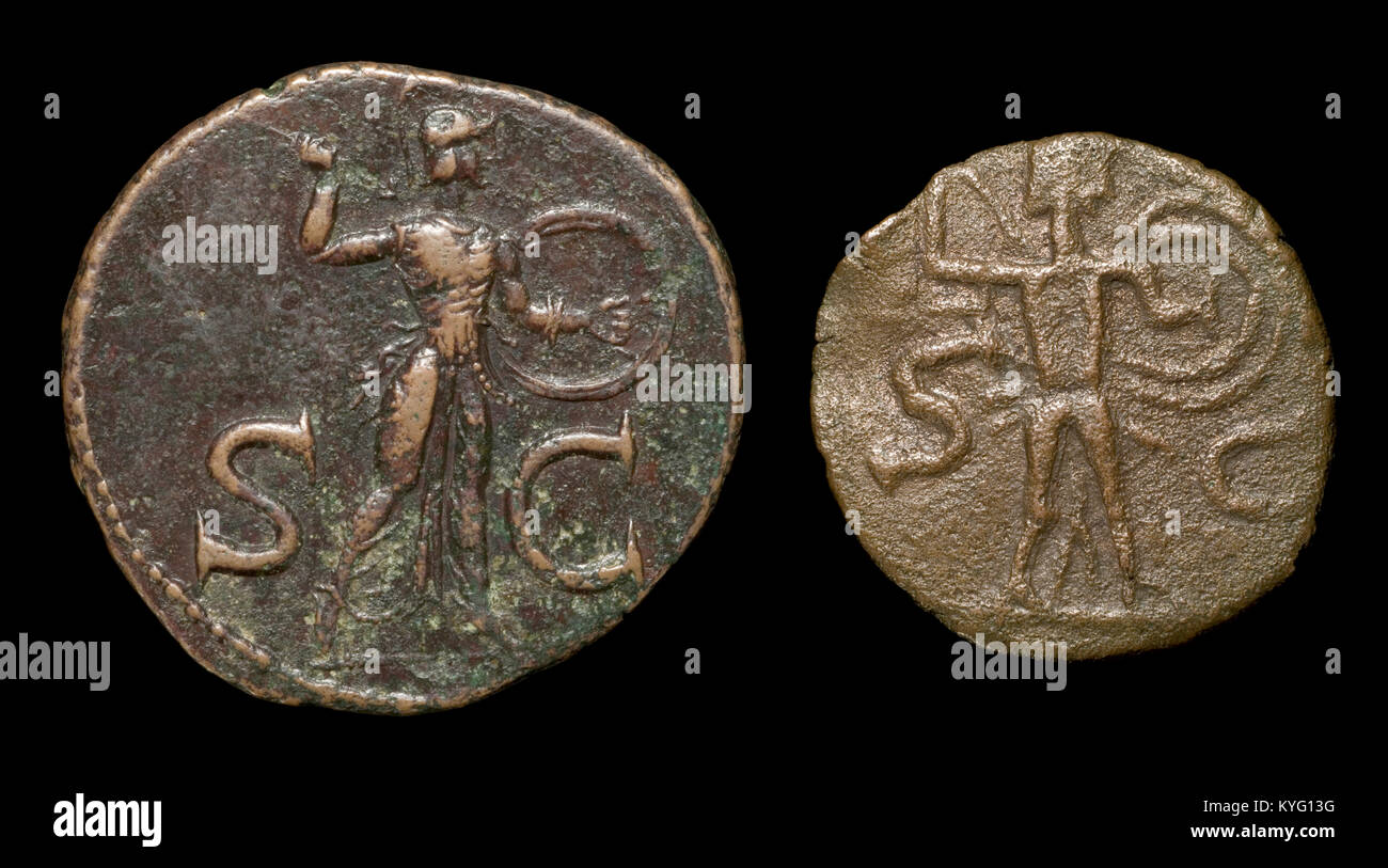 British coin shield hi-res stock photography and images - Alamy