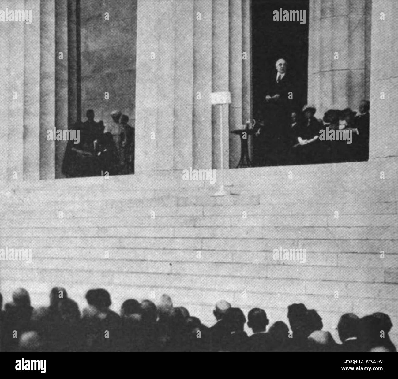 1922 lincoln memorial dedication hi-res stock photography and images ...