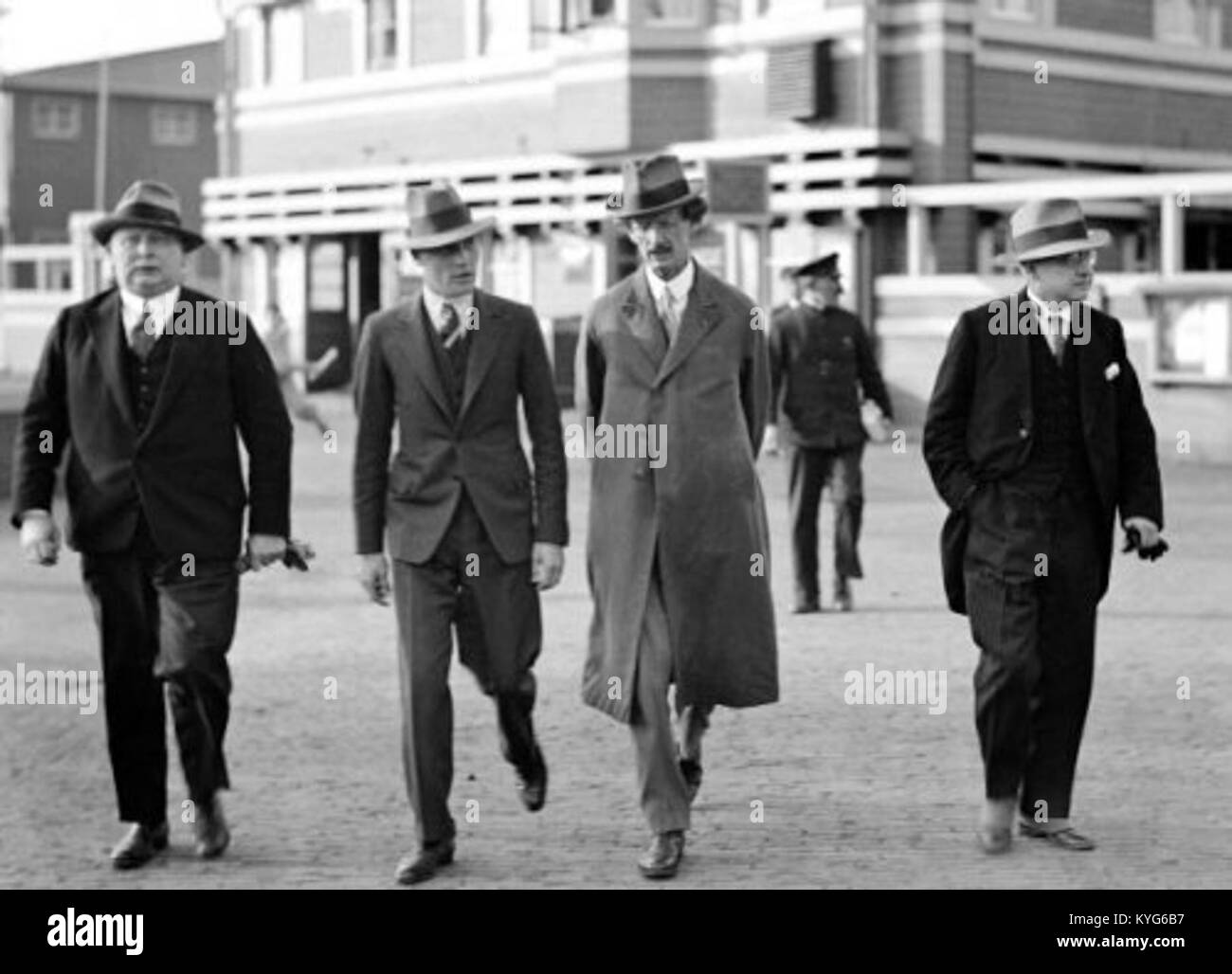 Auguste piccard hi-res stock photography and images - Alamy