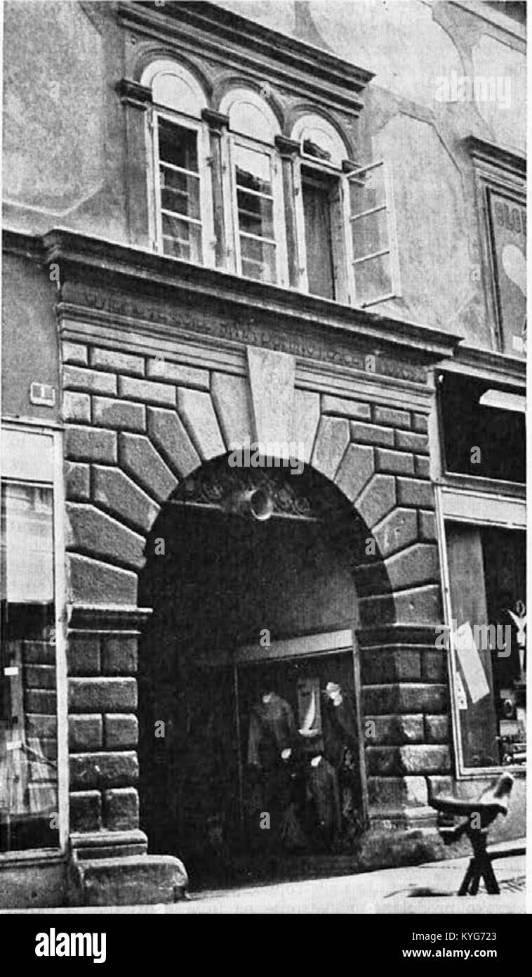 Modern house 1 Black and White Stock Photos & Images - Alamy