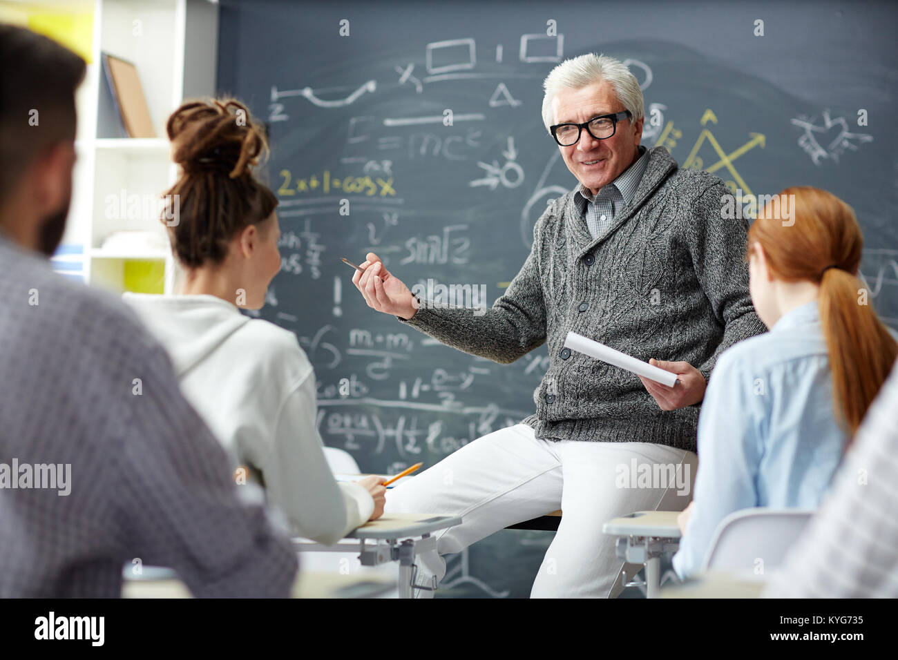 Trigonometry classroom hi-res stock photography and images - Alamy
