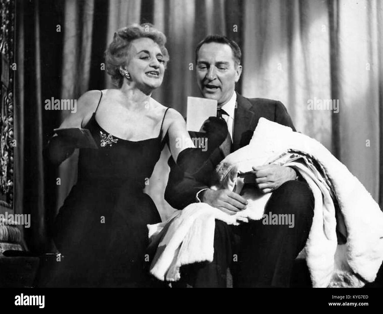 Gingold hi-res stock photography and images - Alamy