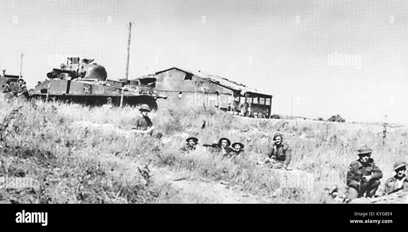 Queen's Own Rifles Dug In Near Carpiquet Stock Photo - Alamy