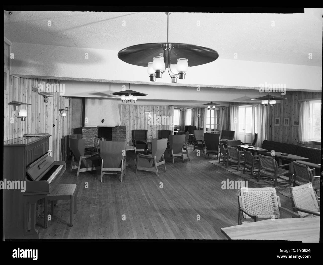 Design decoration fireplace in Black and White Stock Photos & Images ...