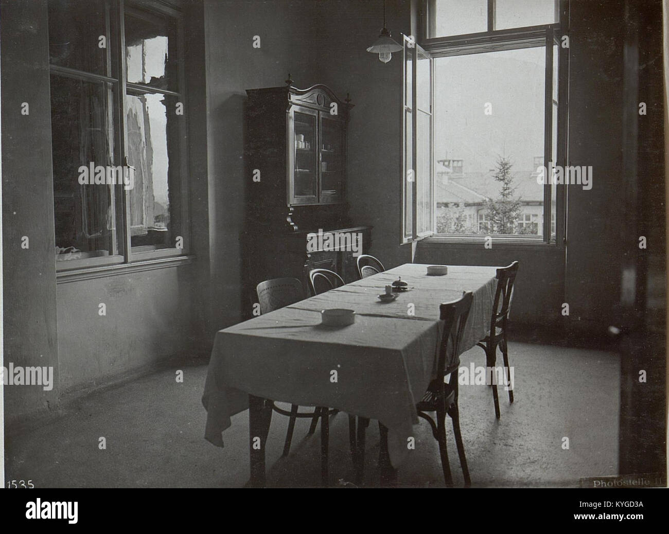 The image shows the officers’ dining room at Reserve-Spital in ...