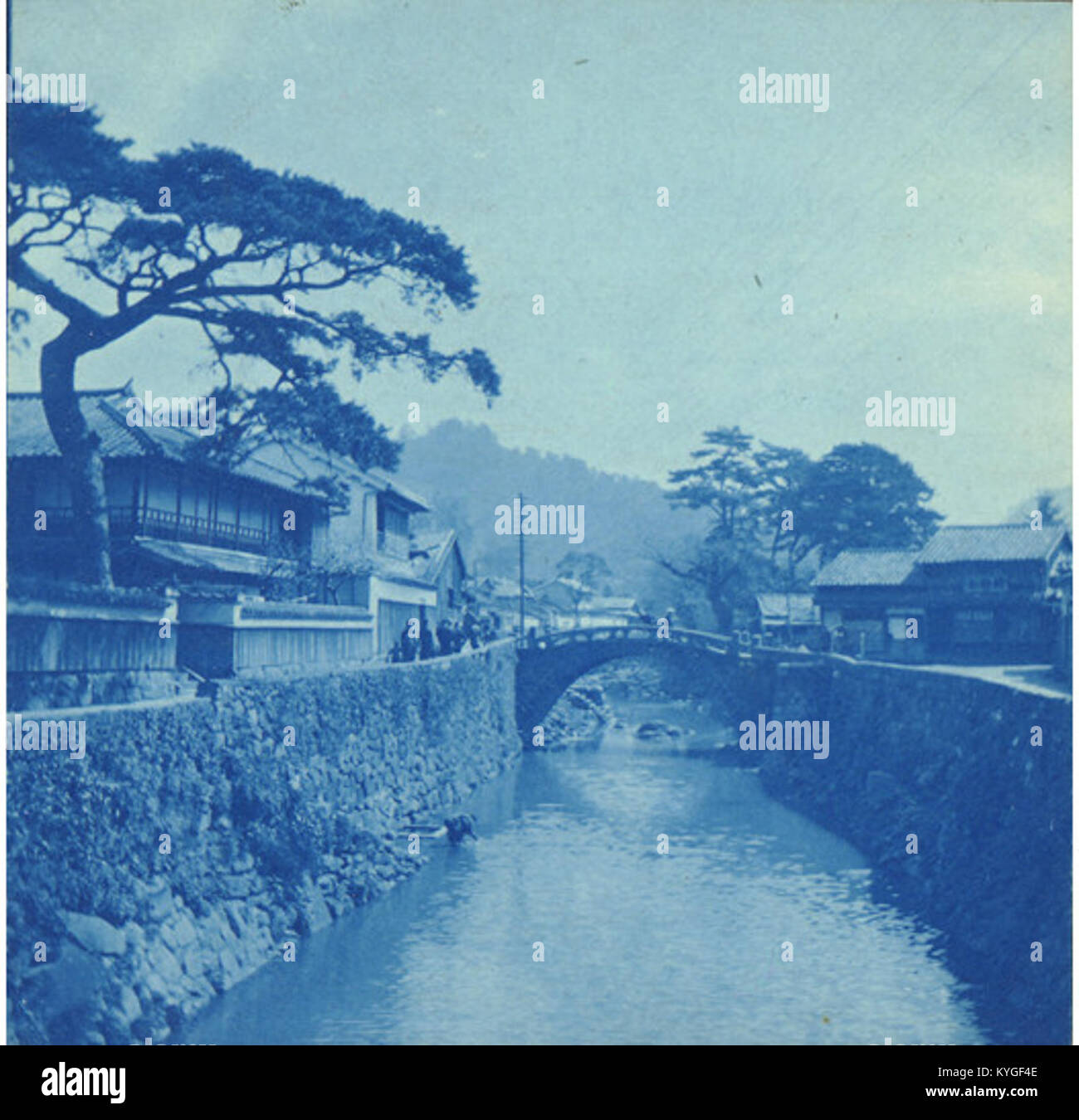 River and bridge in Nagasaki, Japan, ca 1899 (KIEHL 184 Stock Photo - Alamy