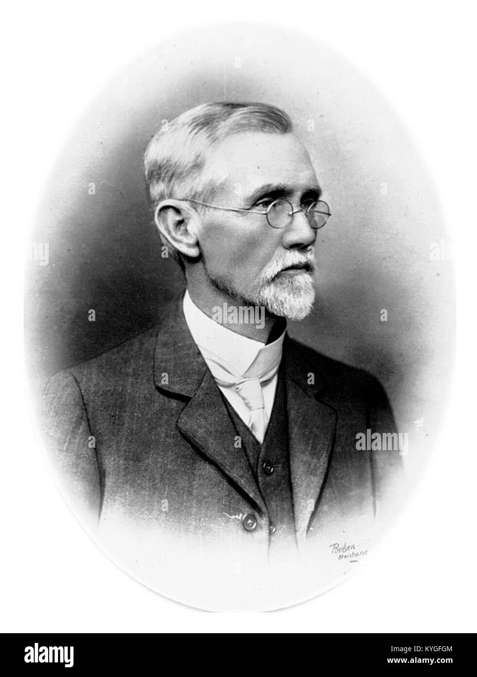 Robert martin hi-res stock photography and images - Alamy