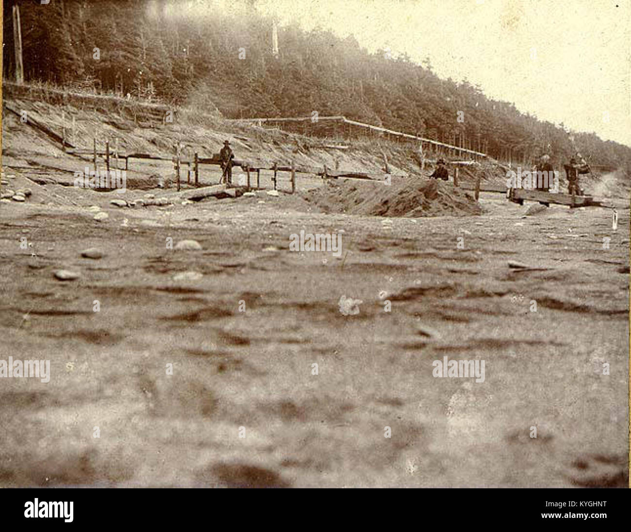 Gold mine bay hi-res stock photography and images - Alamy