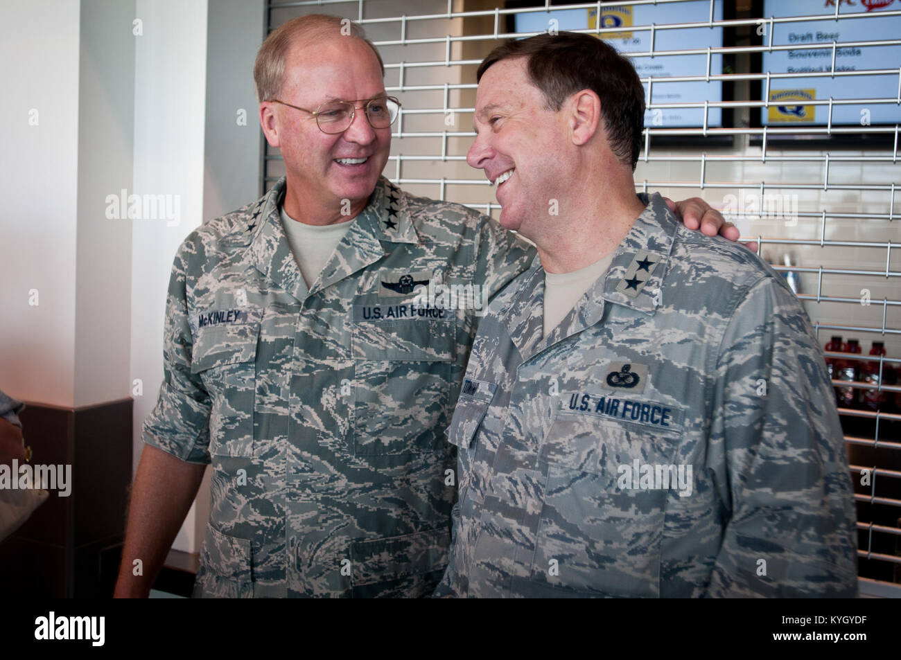Air force gen craig mckinley hi-res stock photography and images - Alamy