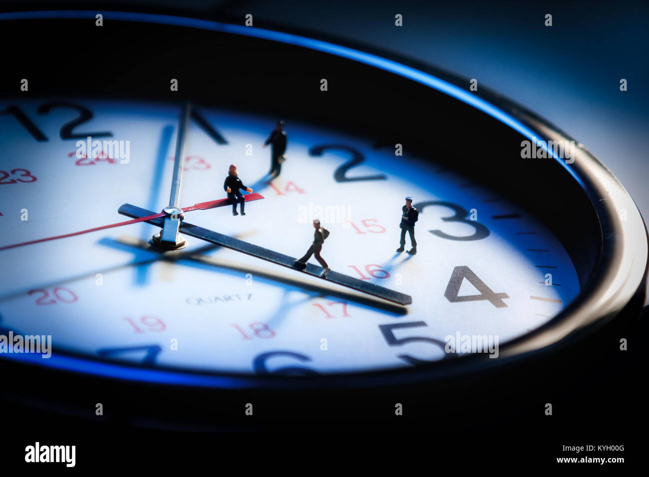 Time routine hi-res stock photography and images - Alamy