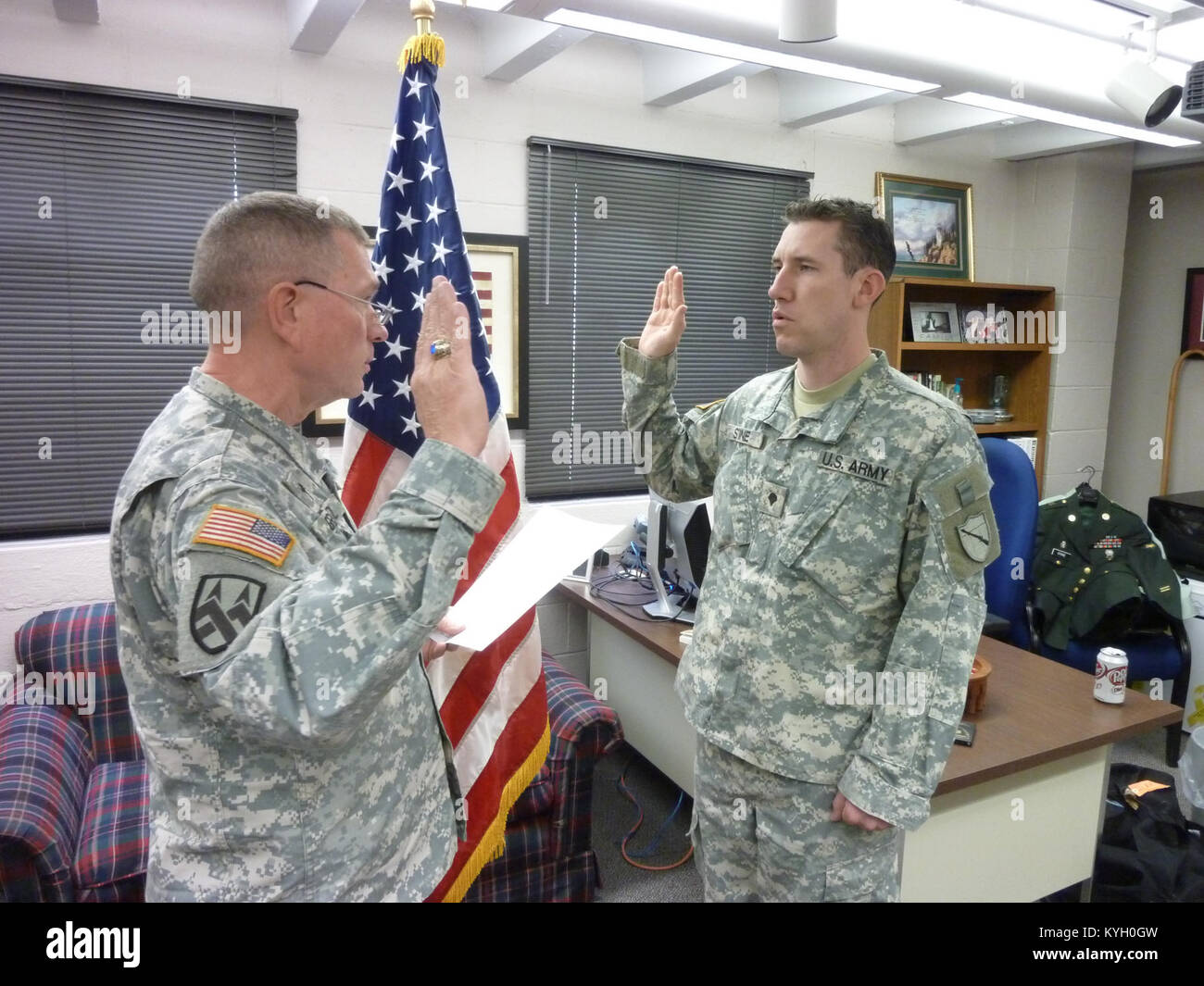 US military awards and promotion ceremony. Taking the oath Stock Photo ...