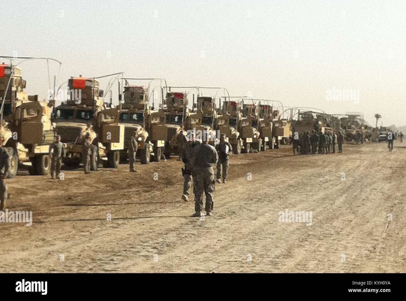 U.S. Army column of trucks in desert Stock Photo - Alamy