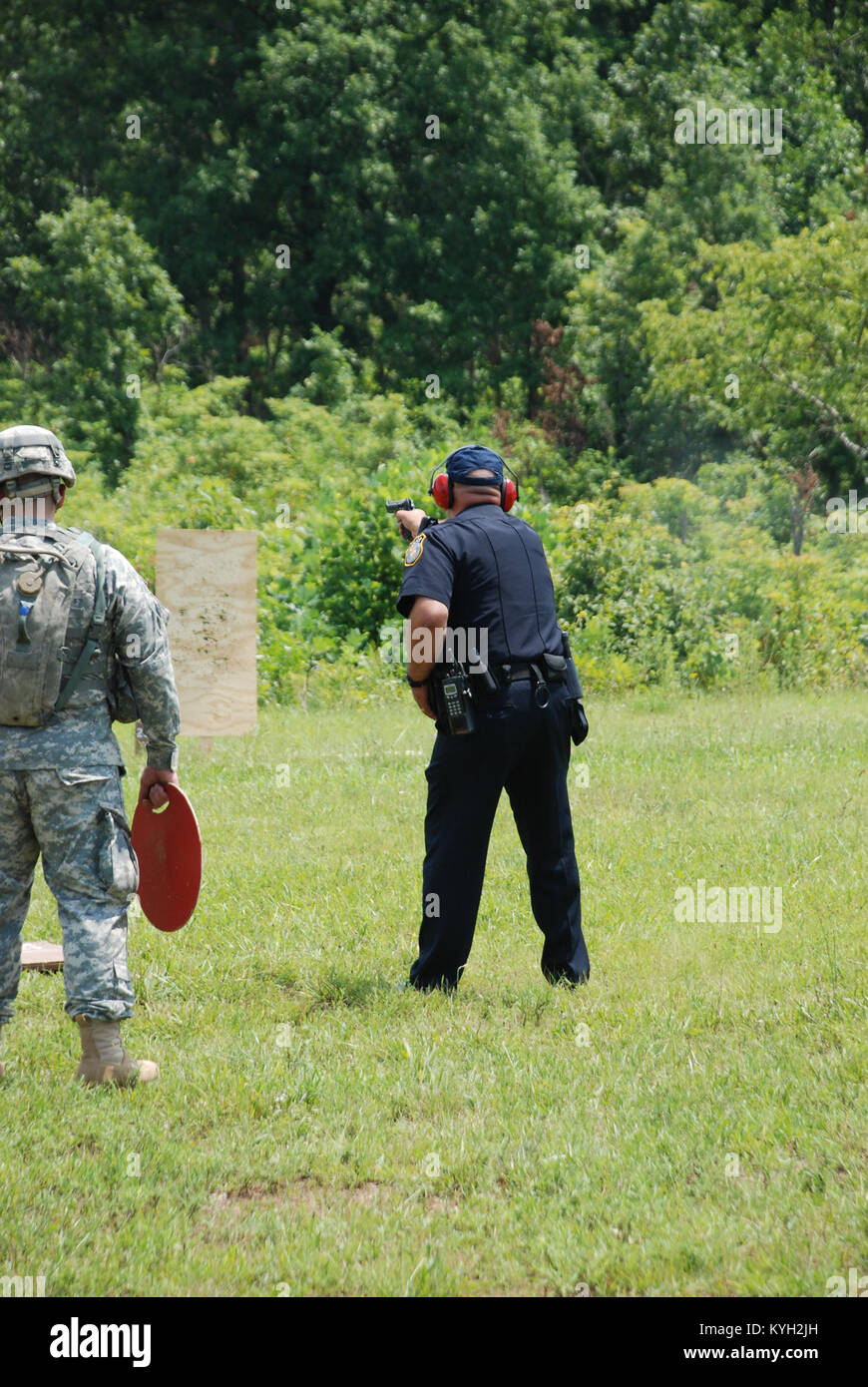 US military army National Guard small arms pistol training Stock Photo ...