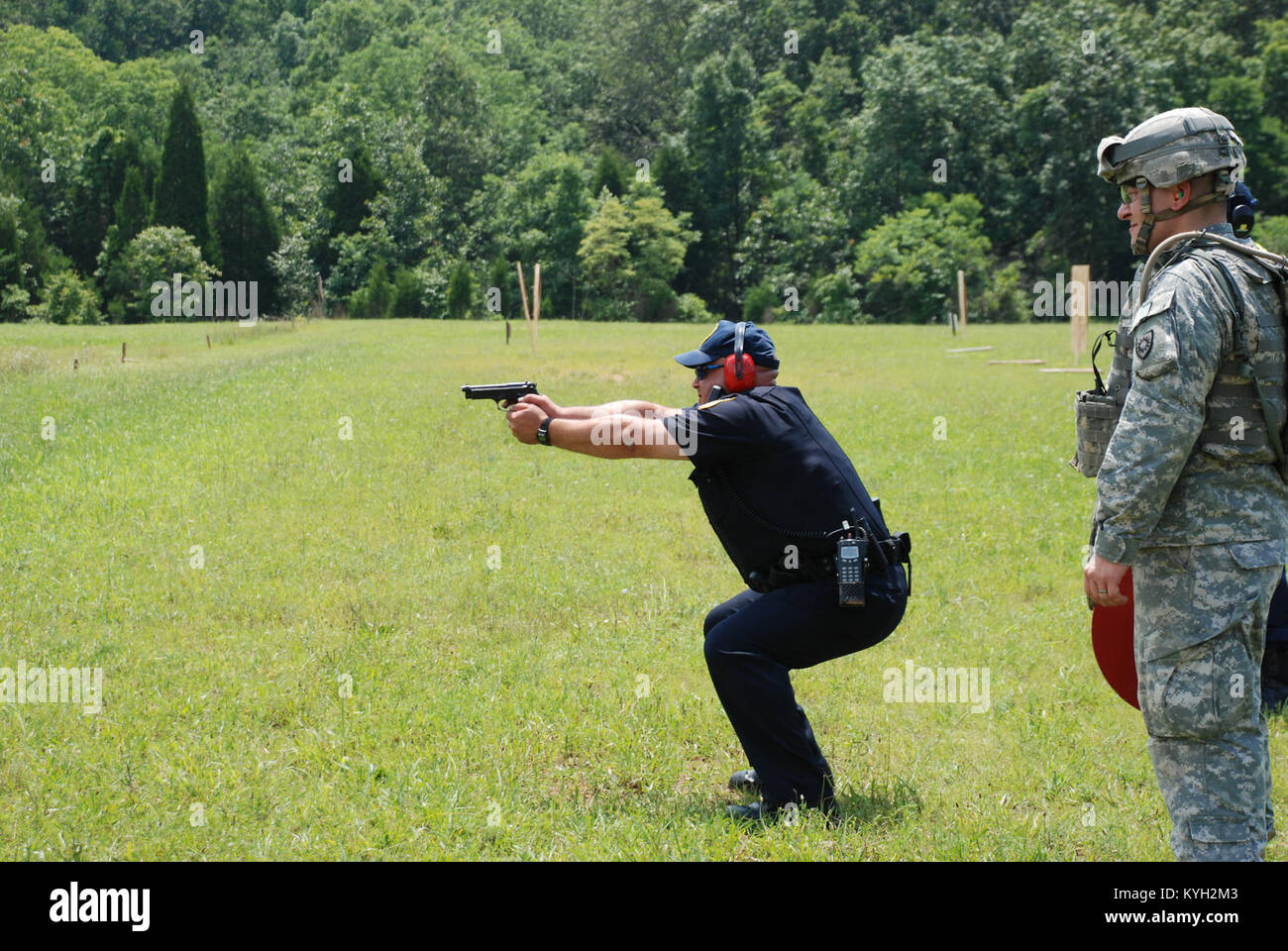 US military army National Guard small arms pistol training Stock Photo ...