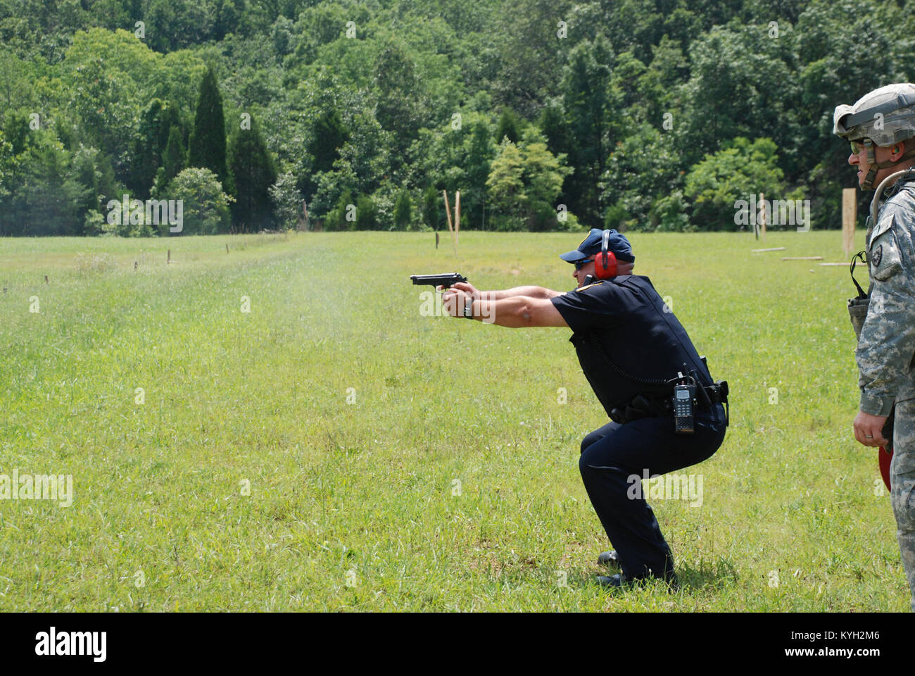 US military army National Guard small arms pistol training Stock Photo ...