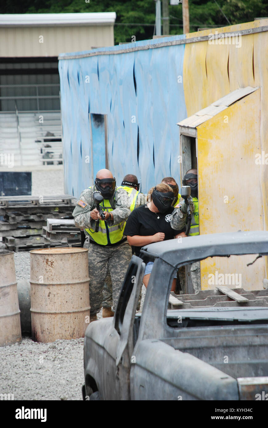 US military army National Guard training and assisting Stock Photo - Alamy