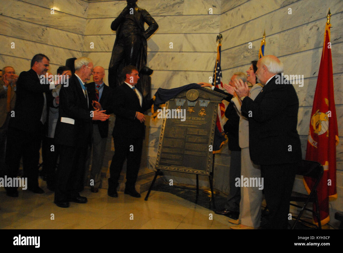 Bob ross army hi-res stock photography and images - Alamy