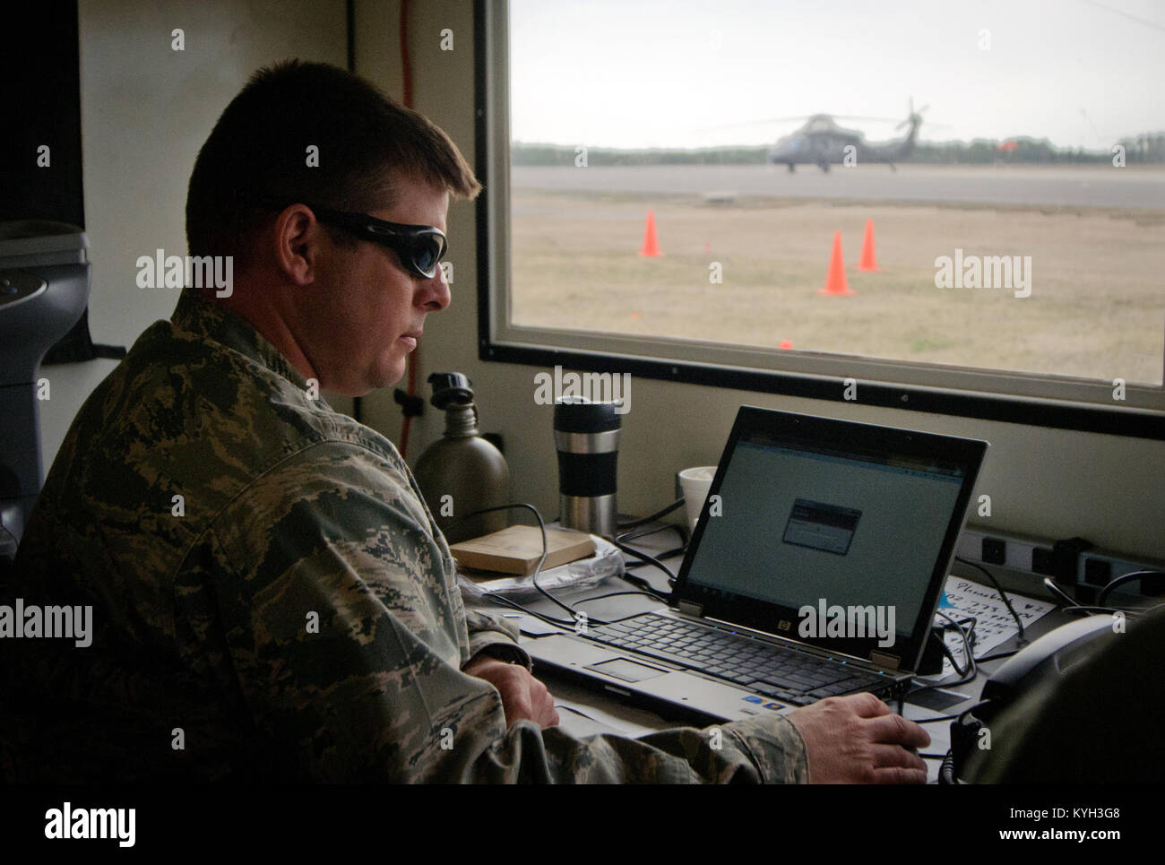 Army officer monitors operations hi-res stock photography and images ...