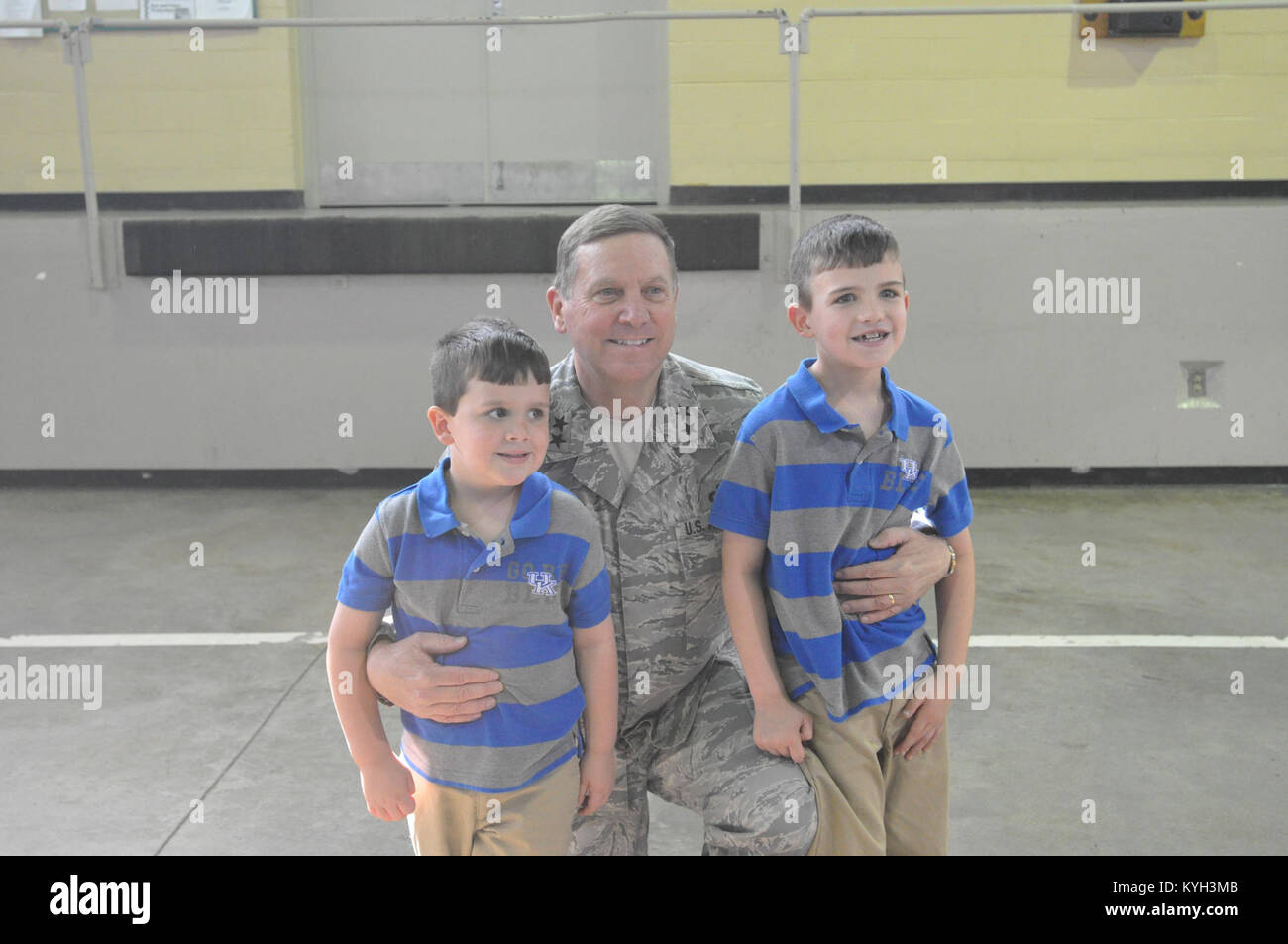 U.S. Army National Guard family members having fun Stock Photo - Alamy