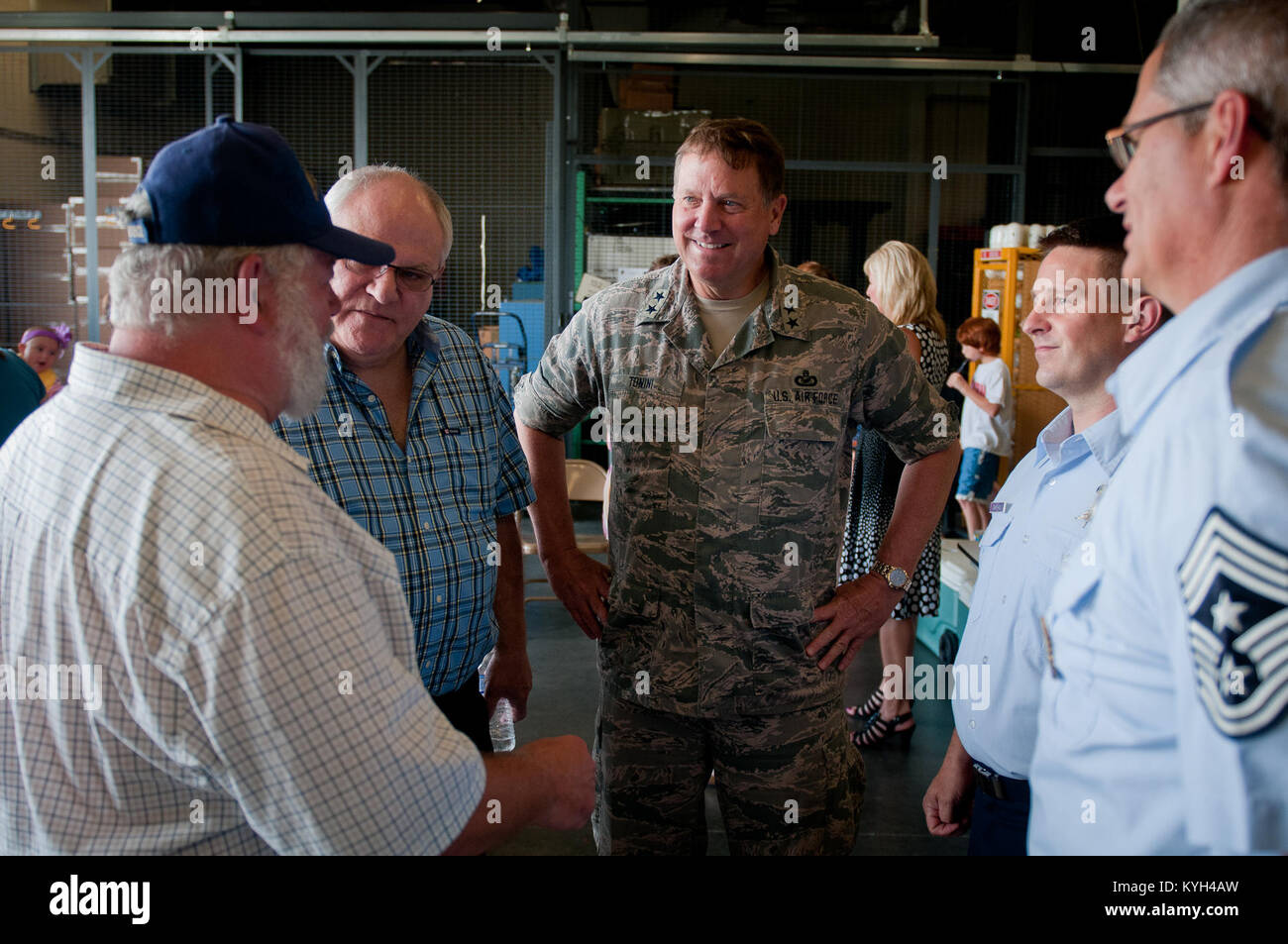 Maj. Gen. Edward W. Tonini, adjutant general for Kentucky, speaks with ...