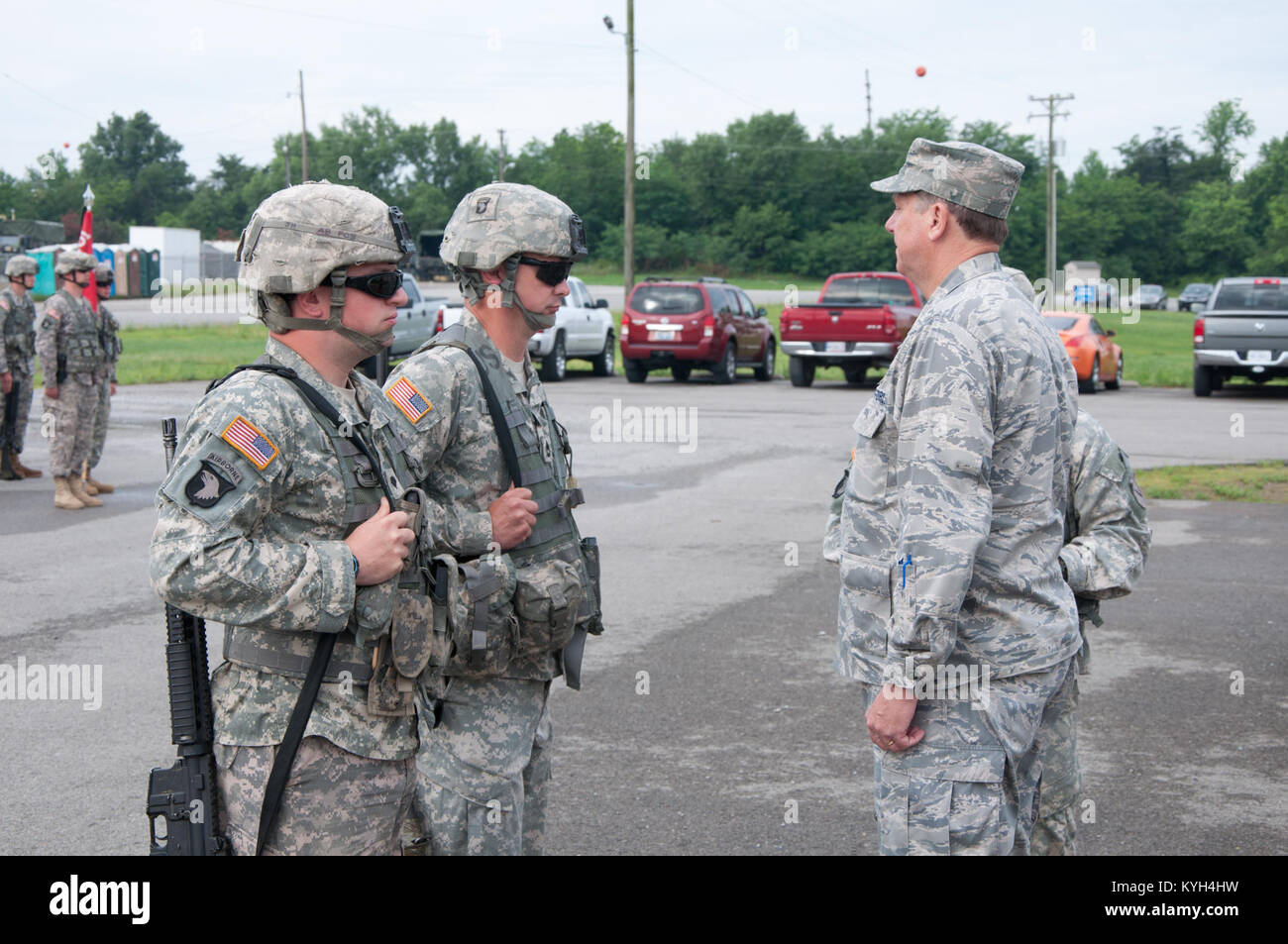 (Photo by Army 1LT. Mark Slaughter, Kentucky National Guard Stock Photo ...