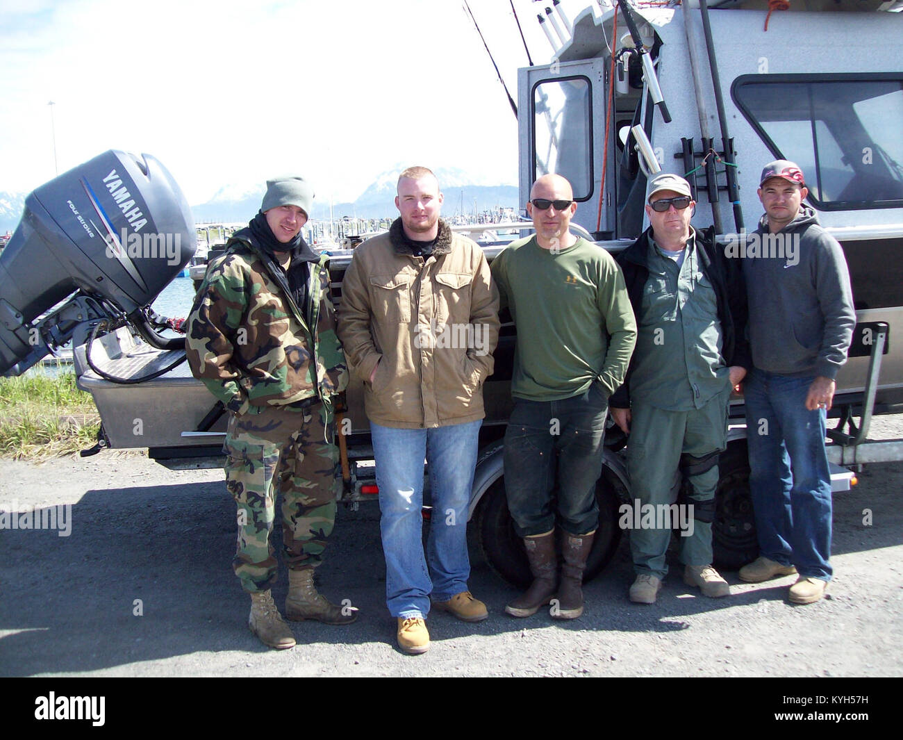 Wounded Warriors Spc. (R) Christopher MacKay, Staff Sgt. Kevin ...