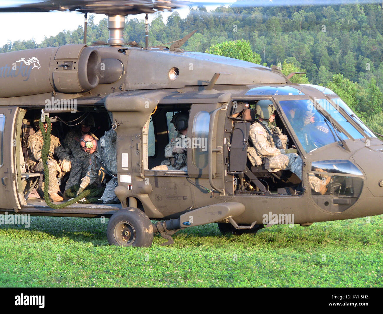 B co 2 147th hi-res stock photography and images - Alamy