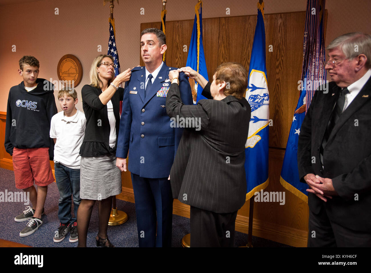 123rd global mobility squadron hi-res stock photography and images - Alamy