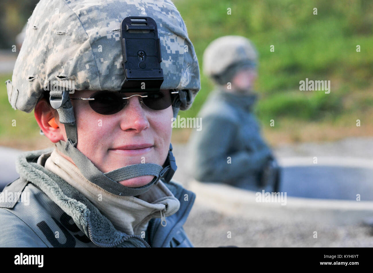 Soldiers from the Kentucky Army National Guard 751st Troop Command ...
