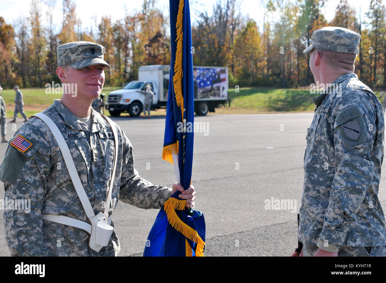 Kentucky Army National Guard 751st Troop Command conducts a change of ...