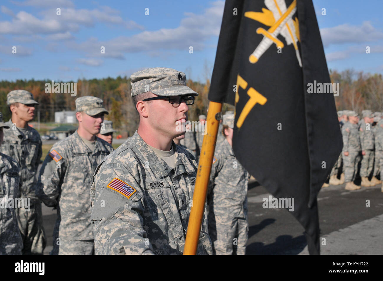 Kentucky Army National Guard 751st Troop Command conducts a change of ...