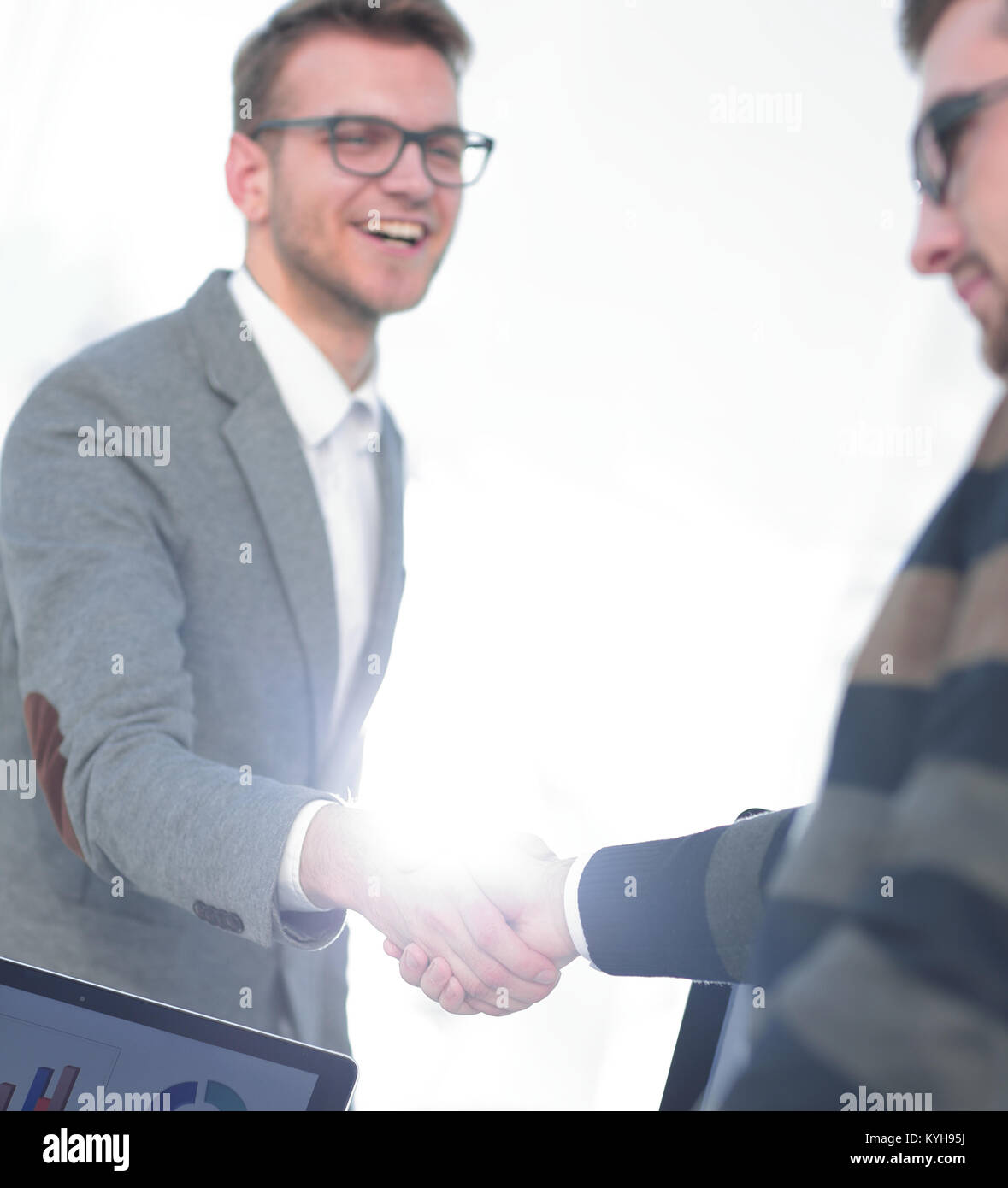 welcome handshake financial partners Stock Photo - Alamy